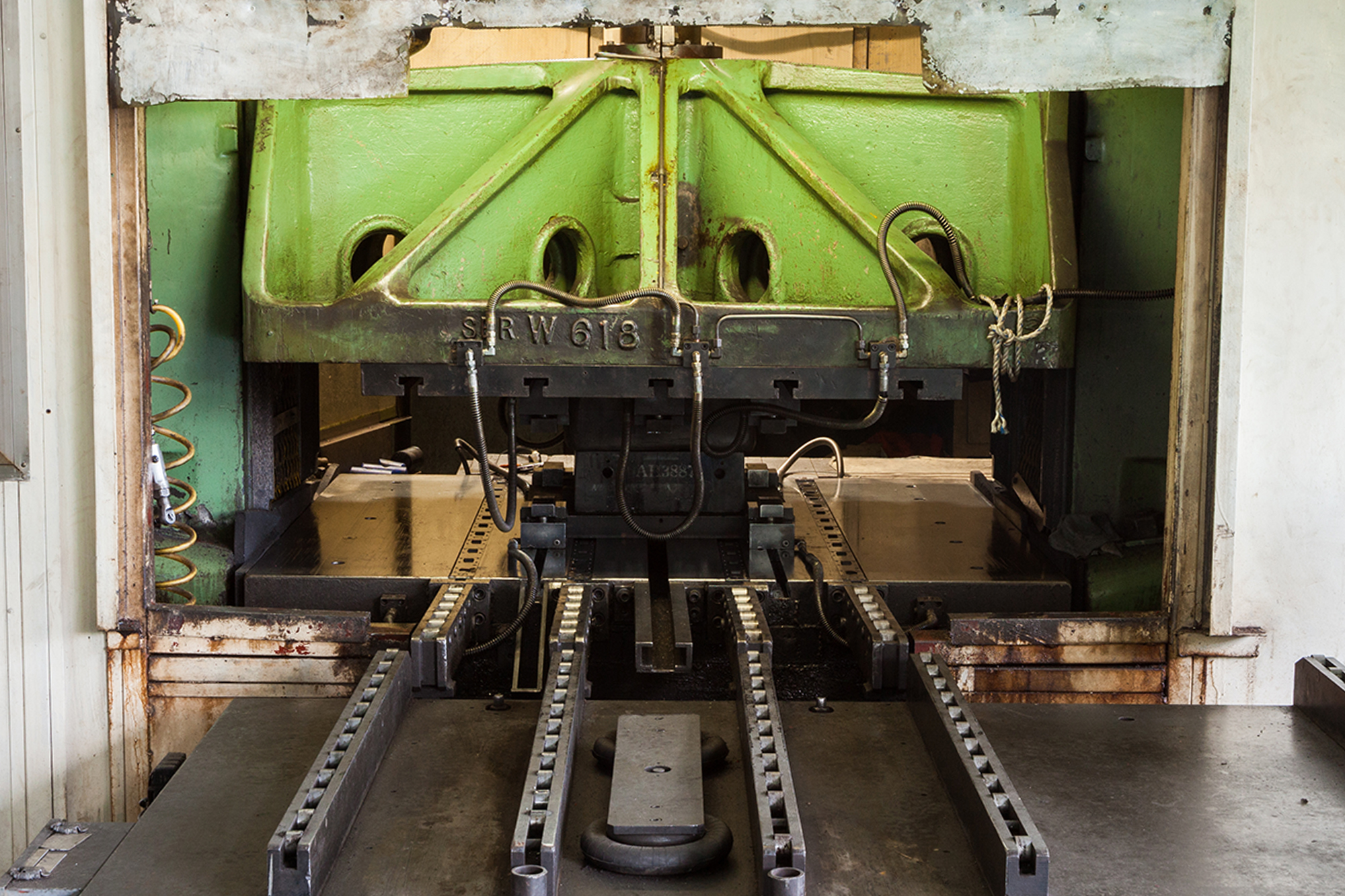 Drop Hammer – 대화항공산업